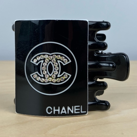 CHANEL | Accessories | Chanel Womens Hair Clip Claw Black White ...